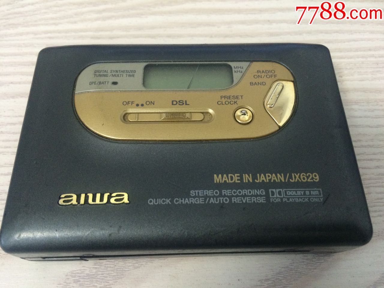 一台经典收藏爱华JX629随身听磁带机。__【7788收藏__收藏热线】