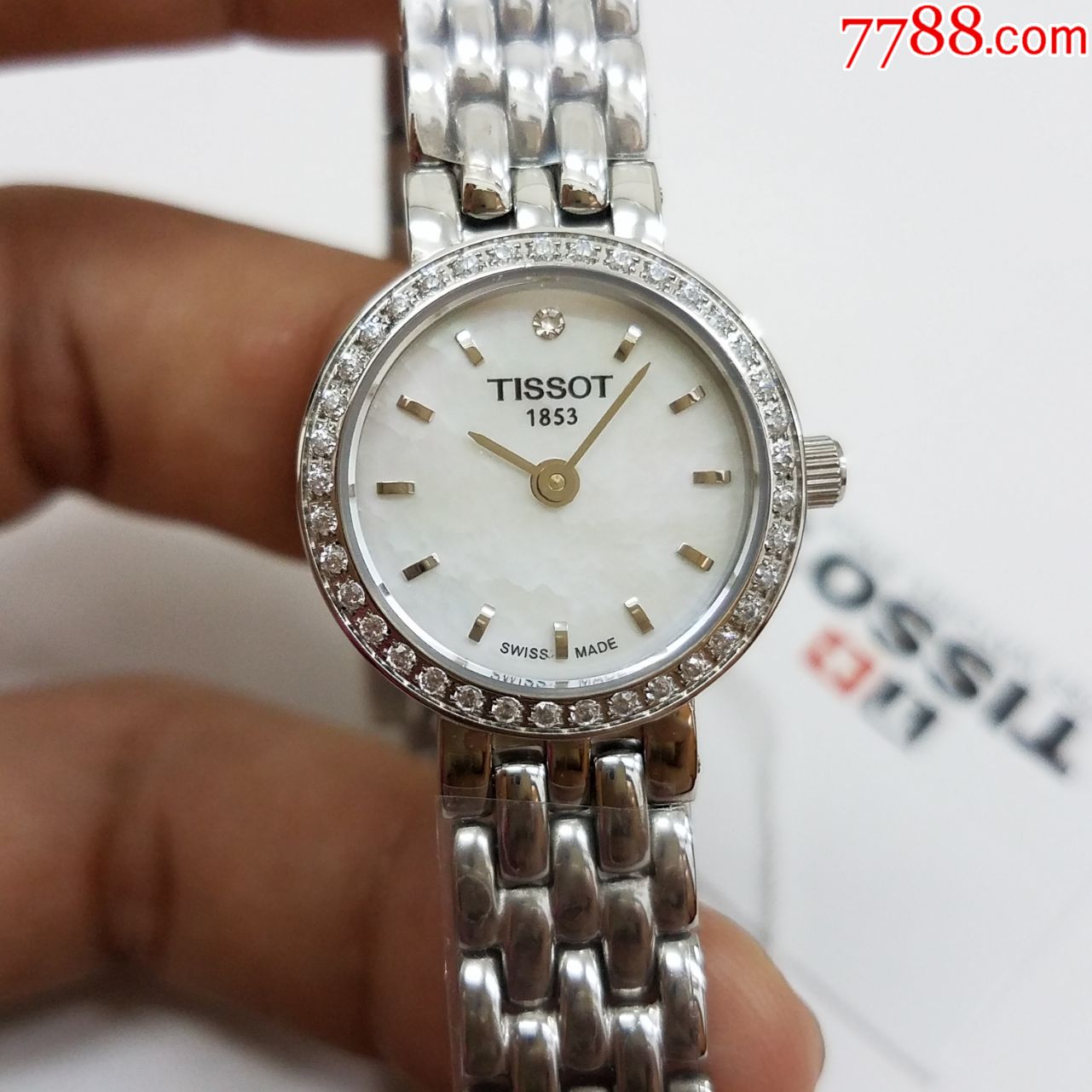 【美品、全新、带吊牌】瑞士天梭石英女表【瑞士V8认证机芯】【漂亮天然贝壳面表盘】-价格:395.0000元-au24786317-手表/腕表 ...