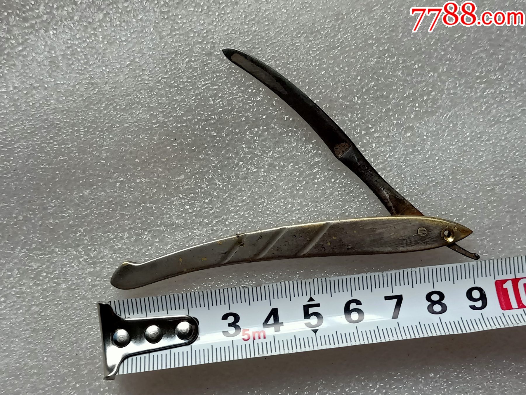 罕见品，超小，铜柄，应该是贵族使用的剃须刀F382，刀上有英文，看不太清处打两孔-价格:380元-au30428652-剃须刀 -加价 ...