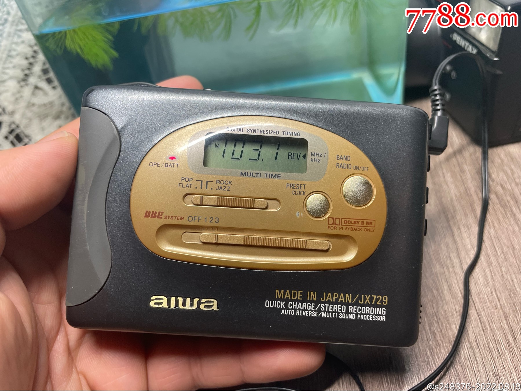 爱华JX729磁带随声听，收音正常，放磁带不转，皮带老化__【7788收藏__收藏热线】