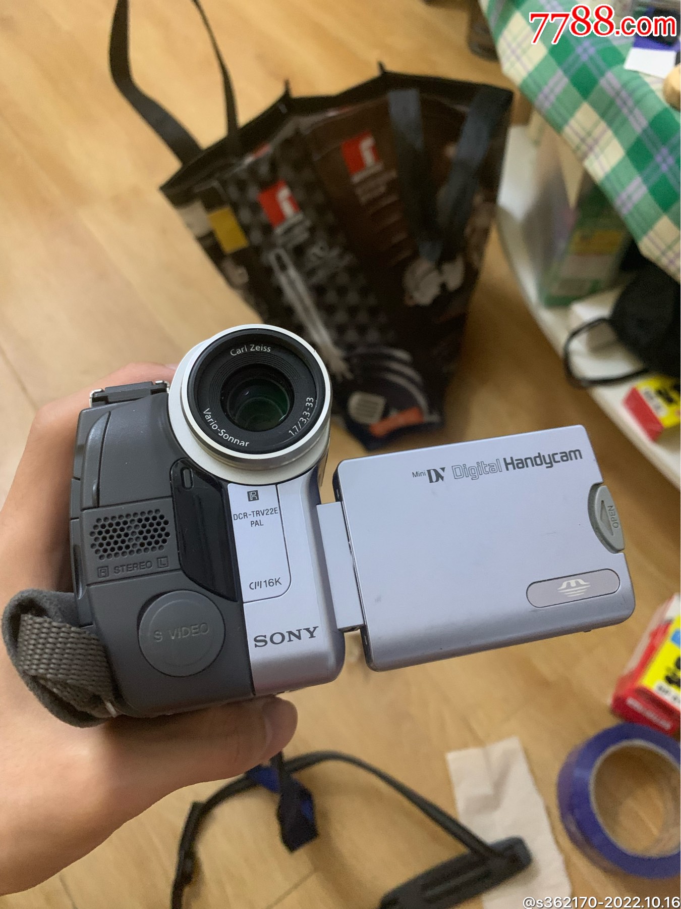 索尼DCR-TRV22E数码摄像机__【7788收藏__收藏热线】