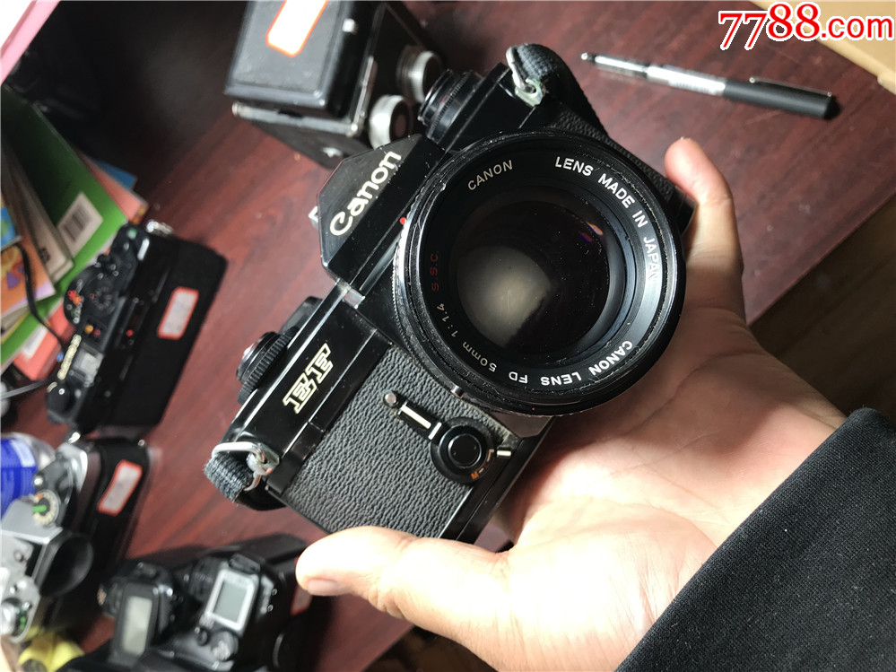 佳能EF相机__【7788收藏__收藏热线】