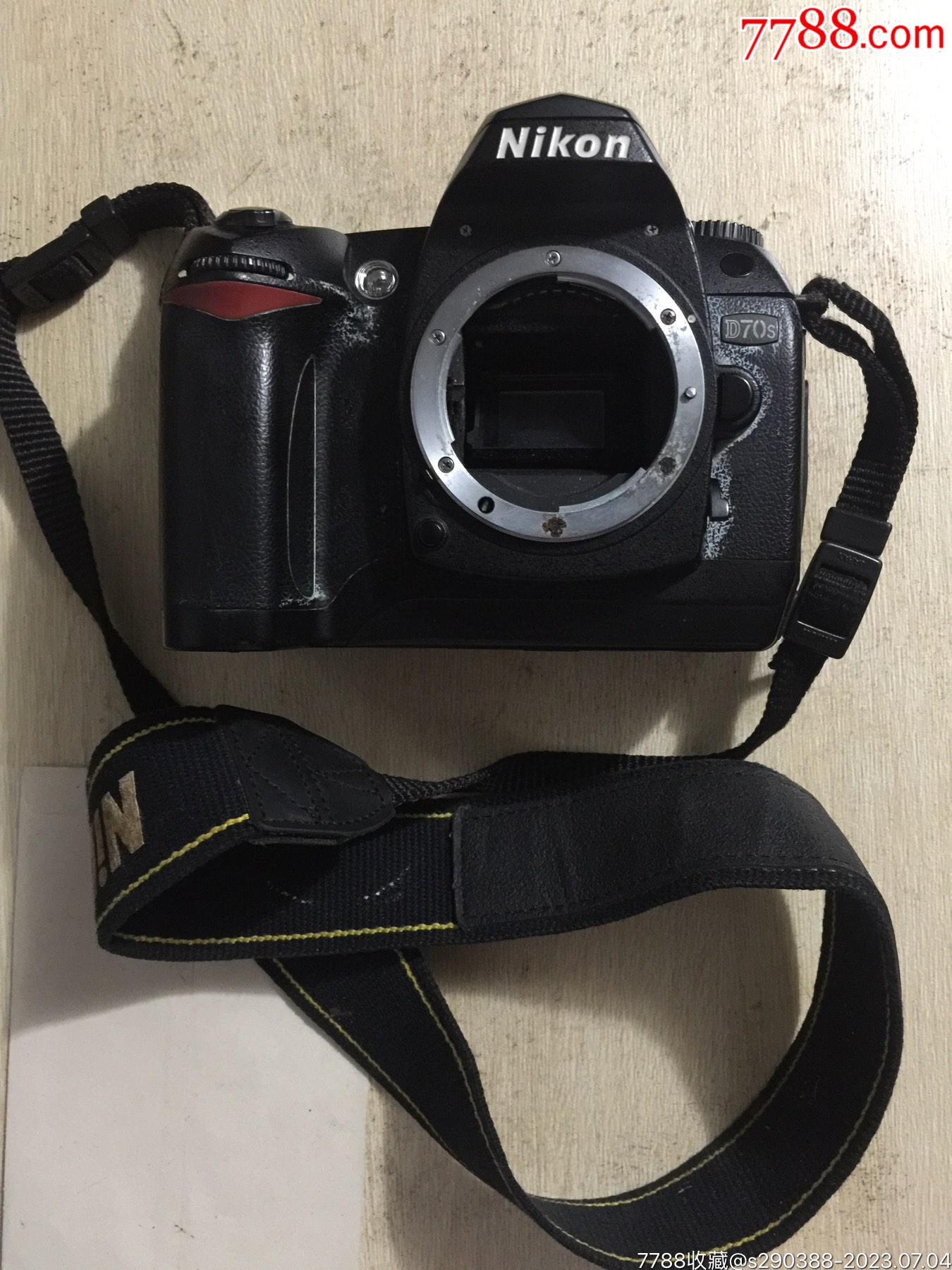 尼康D70s主机一台(无卡无电池)．_单反相机_姥山收藏【7788收藏__收藏热线】