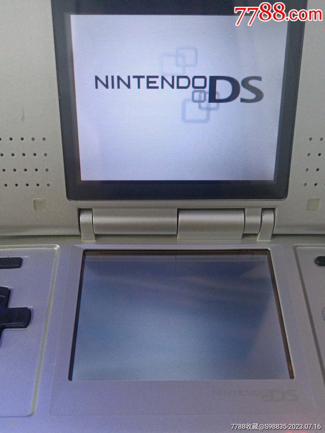 任天堂NDS掌上插卡游戏机__【7788收藏__收藏热线】