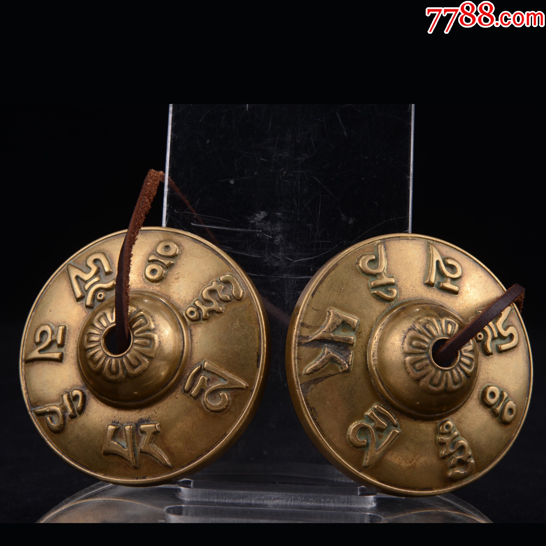 藏传佛教精铜铸造六子真言铭碰铃法器_同步拍拍品_九洲泓德拍卖【7788收藏__收藏热线】