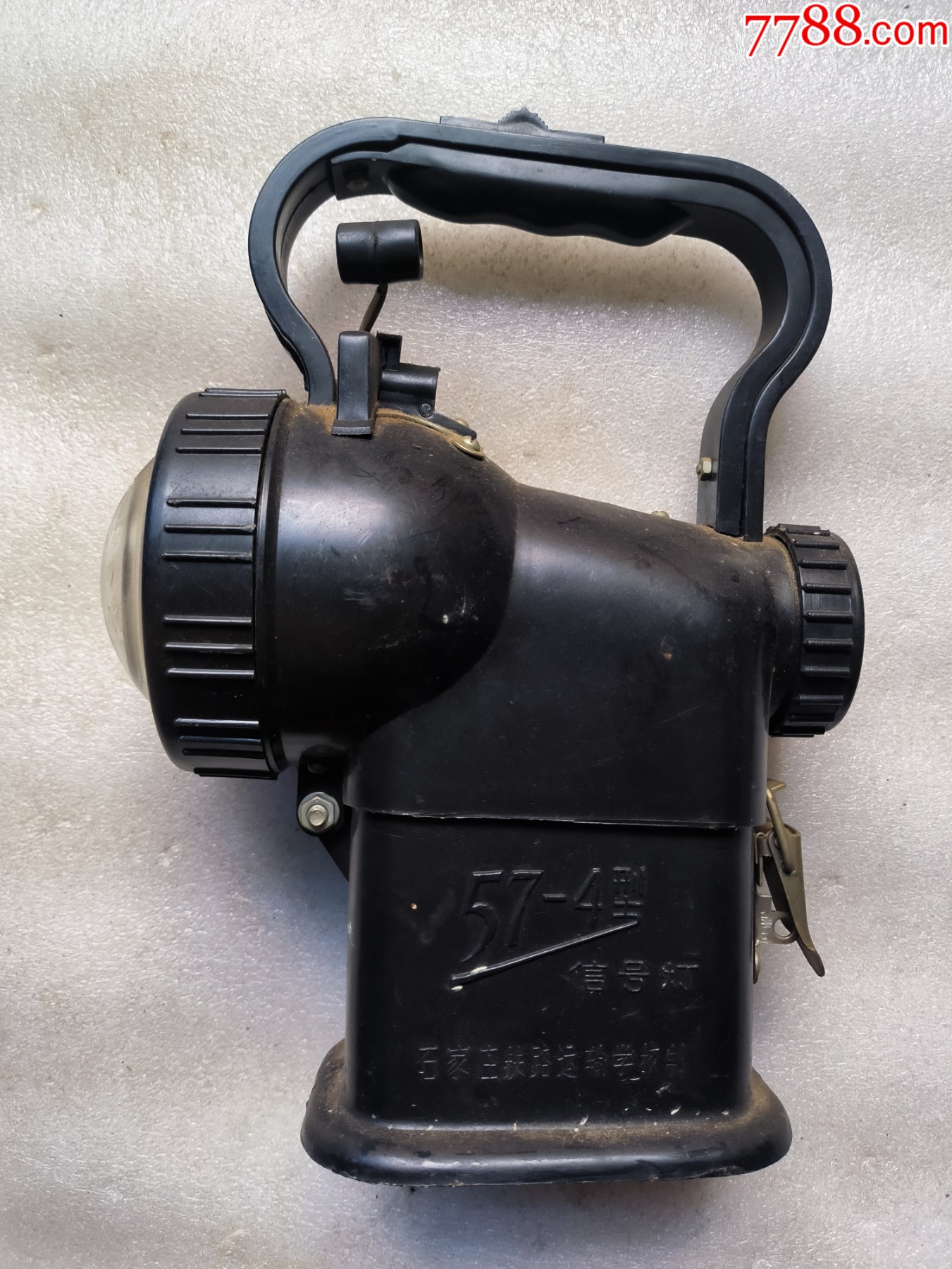 全新铁路信号灯K366，表面有点浮灰，全新品，品相如图，快递20元_指示灯/信号灯_一往情深【7788收藏__收藏热线】